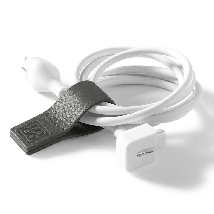 Brilliant: Slim Leather Cable Wrap